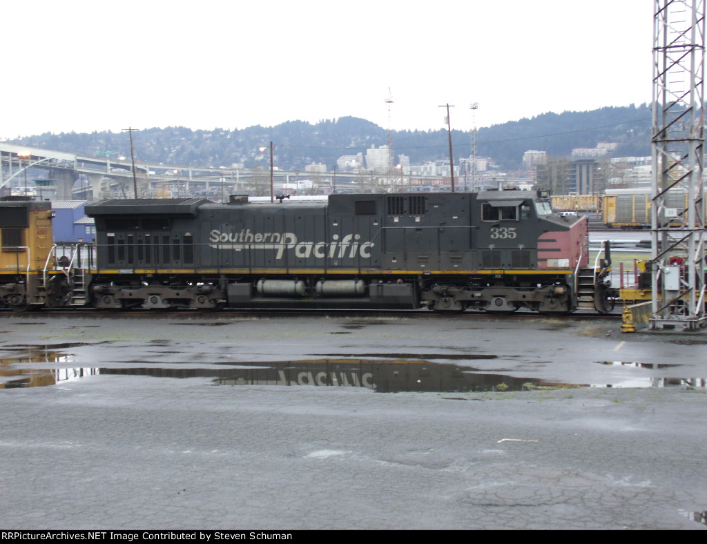 SP 335 Albina Roundhouse